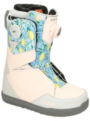 ThirtyTwo Shop at Blue Tomato